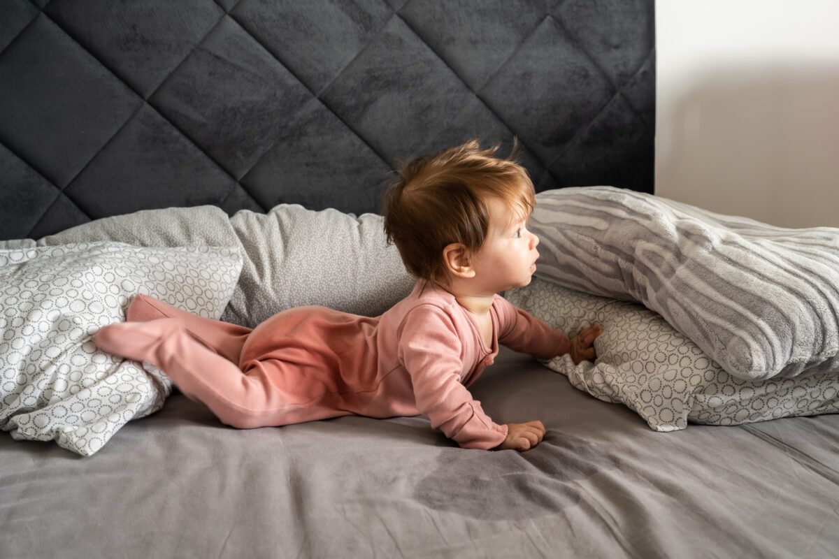 How To Clean Your Child s Mattress Wetting The Bed Sleep City How To Clean Your Child s Mattress Wetting The Bed Sleep City